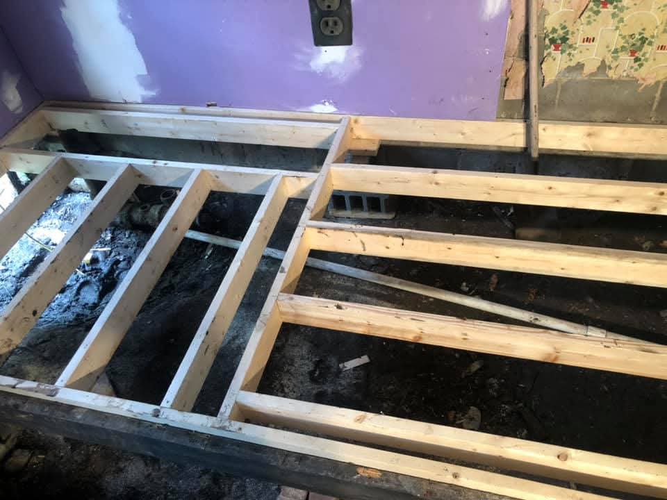 2LeggZ Construction Company - Professional Contracting Services